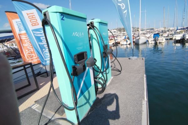 Advenir: Funding for electric boat charging
