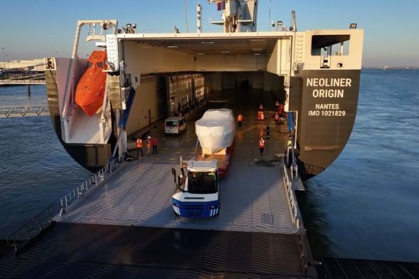 Neoliner Origin: a Merry Fisher 895 crosses the Atlantic on the wind