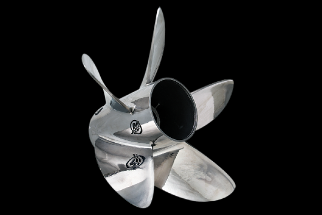 Mercury racing limits slip with the Max 5 propeller